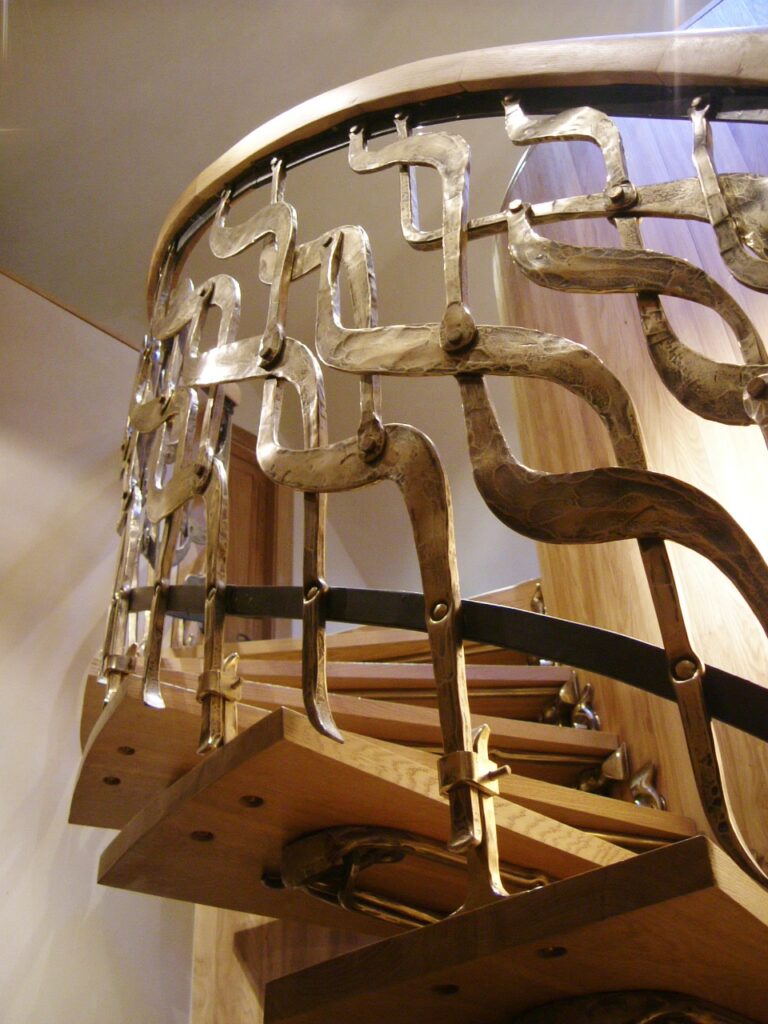 How to use a bespoke staircase to create an architectural statement ...